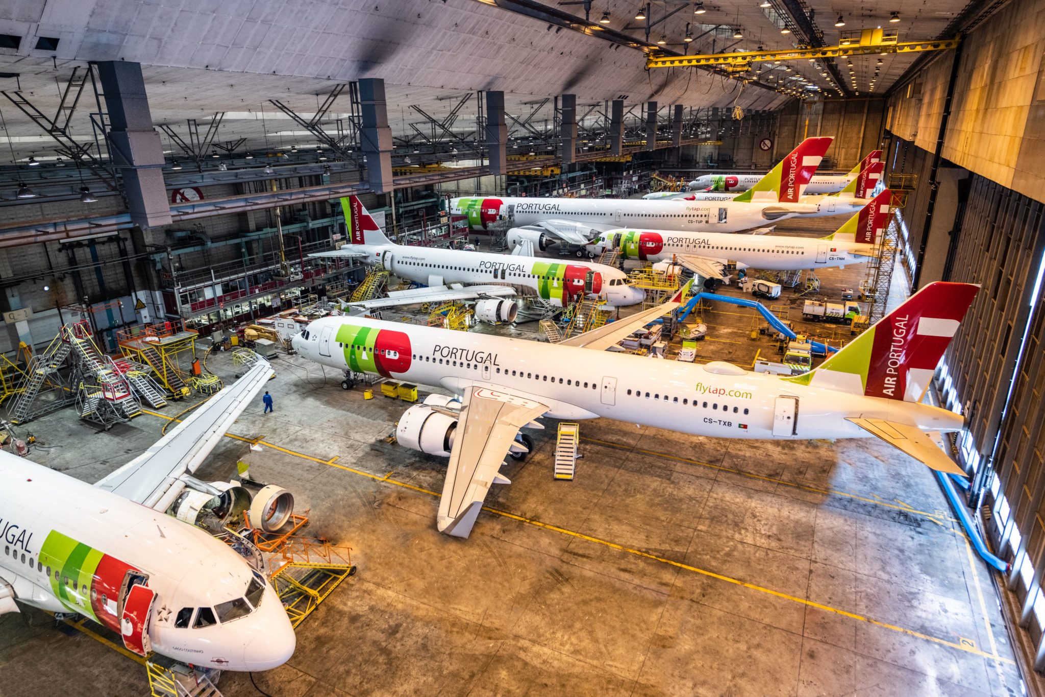 TAP Air Portugal chooses Lufthansa Technik's AVIATAR for digital fleet ...