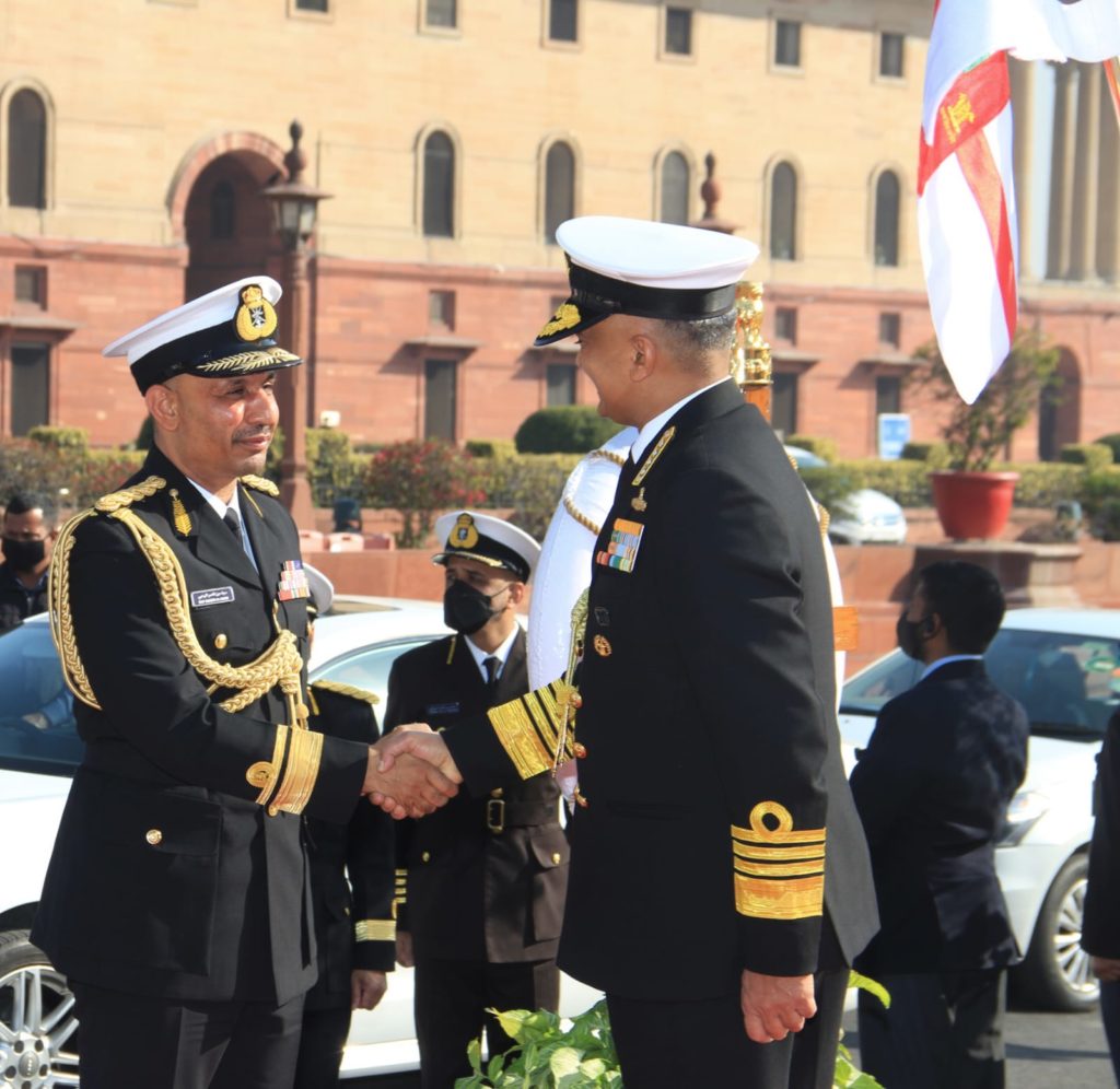 Commander Of Royal Navy Of Oman Visits India Arabian Defence