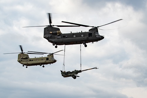 U.S. Army Expands CH-47F Block II Chinook Fleet with Boeing Contract ...